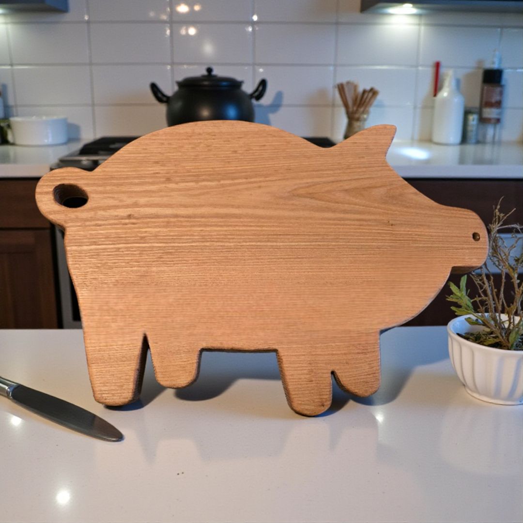 Pig Shaped Charcuterie Board - Crafted Canadian Inc.